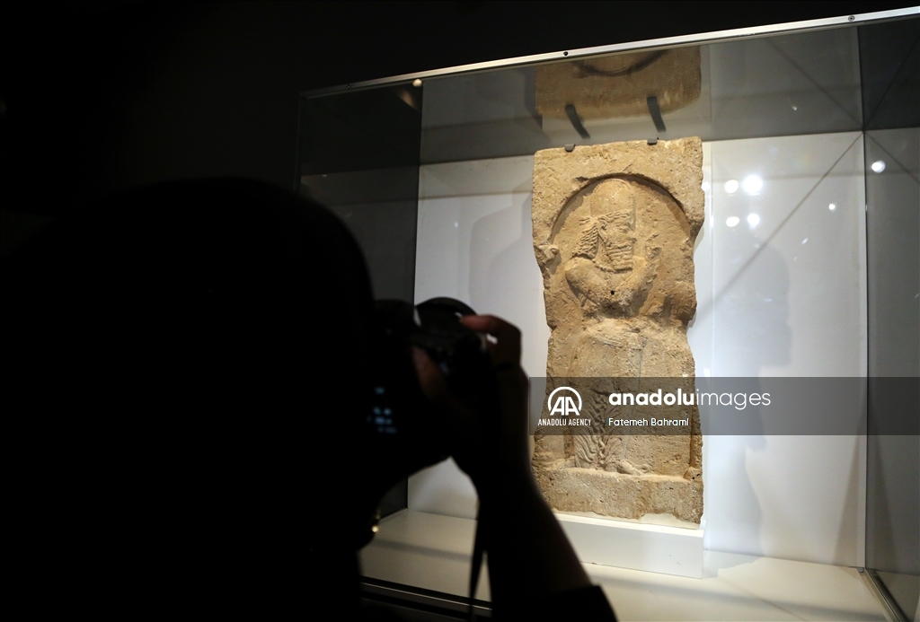 Sassanian rock relief displays in Iran - Anadolu Ajansı