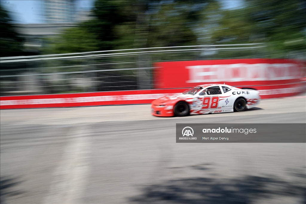 NASCAR Pinty's Series Tiffany Gate Grand Prix'si - Anadolu Ajansı