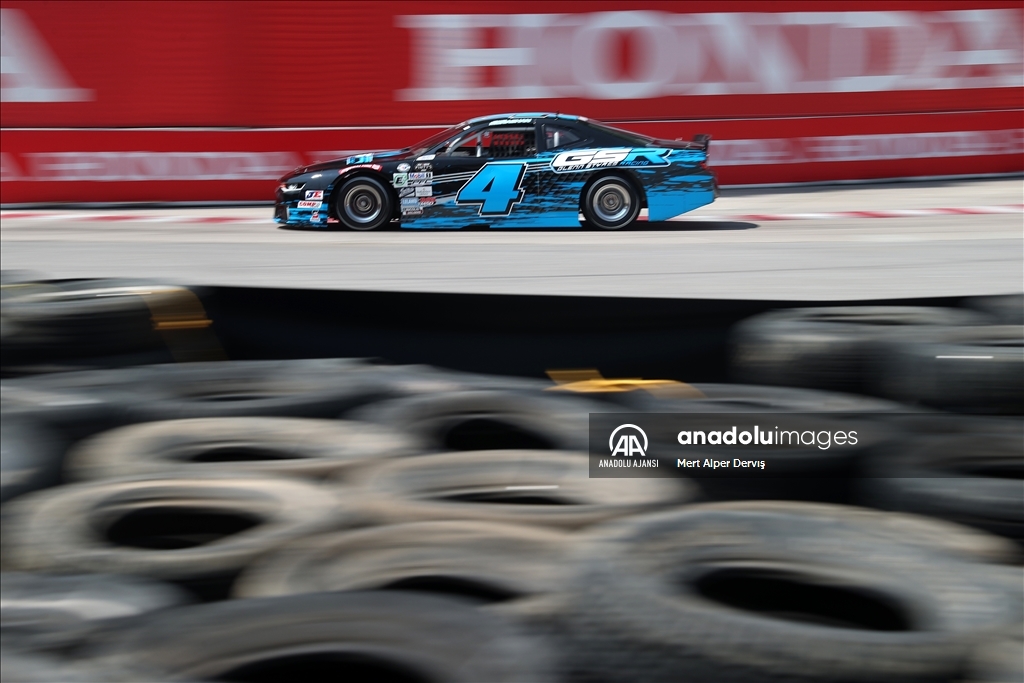 NASCAR Pinty's Series Tiffany Gate Grand Prix'si - Anadolu Ajansı