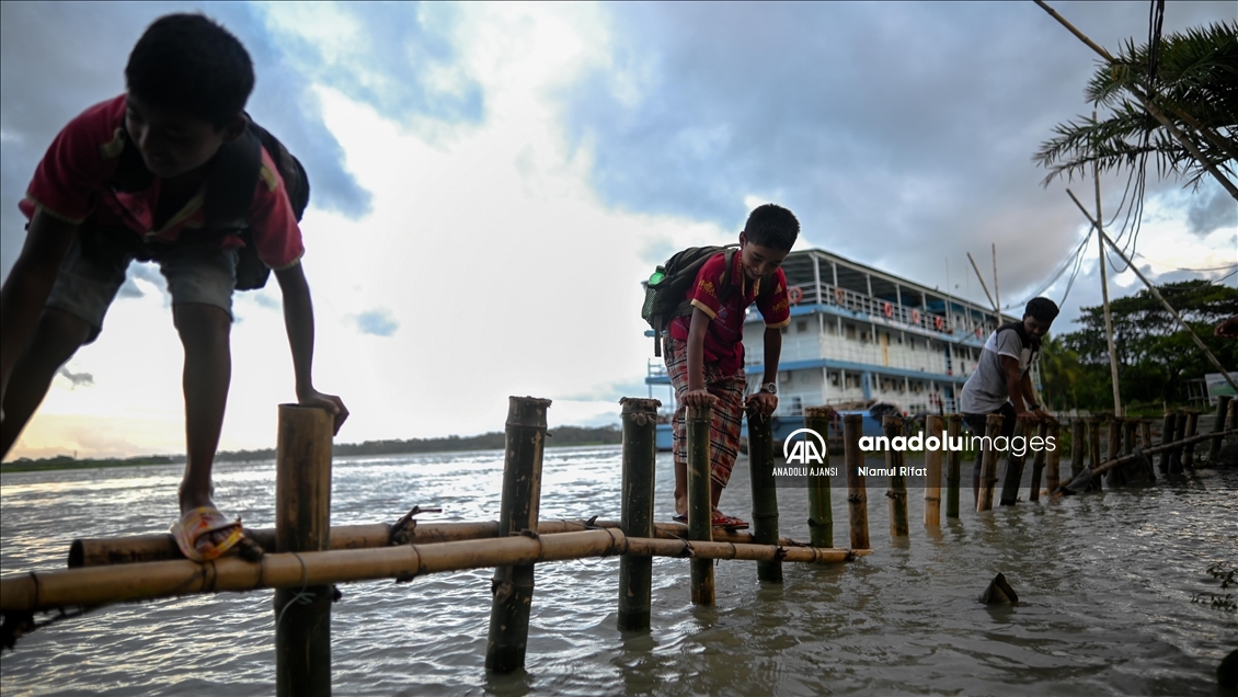 Yükselen deniz suları Bangladeş'in kıyı kesimlerini olumsuz etkiledi - Anadolu Ajansı