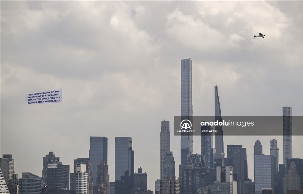 Plane in New York flies to mark July 15th Democracy and National Unity ...