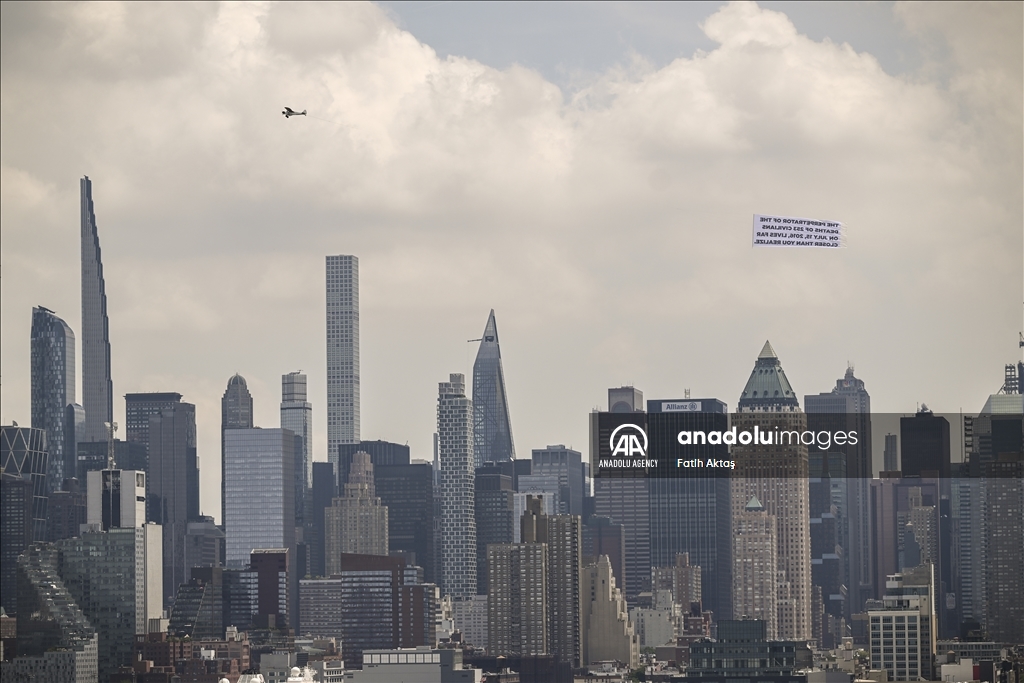 Plane in New York flies to mark July 15th Democracy and National Unity ...
