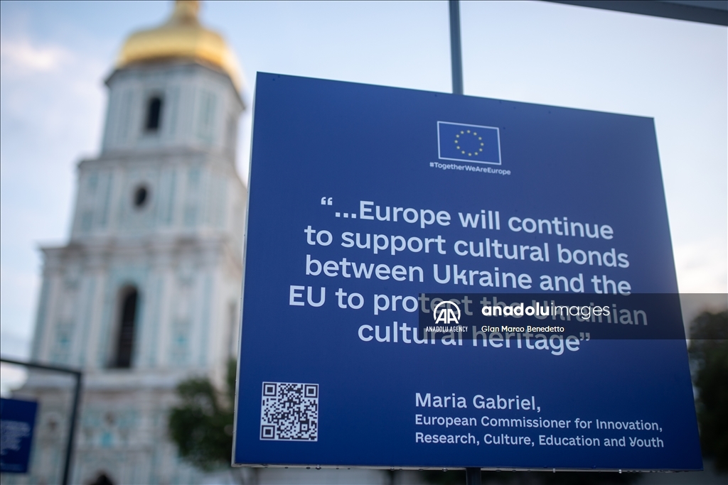 Controversial war tourism in Ukraine - Anadolu Ajansı