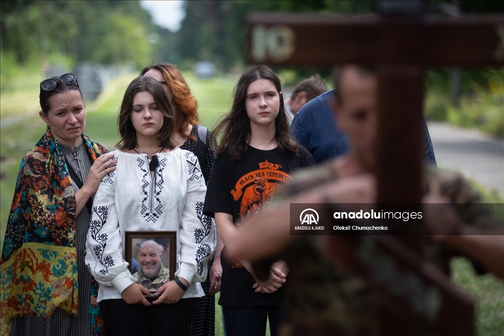 Ukrayna'lı gazeteci Dmitry Rybakov için cenaze töreni düzenlendi ...
