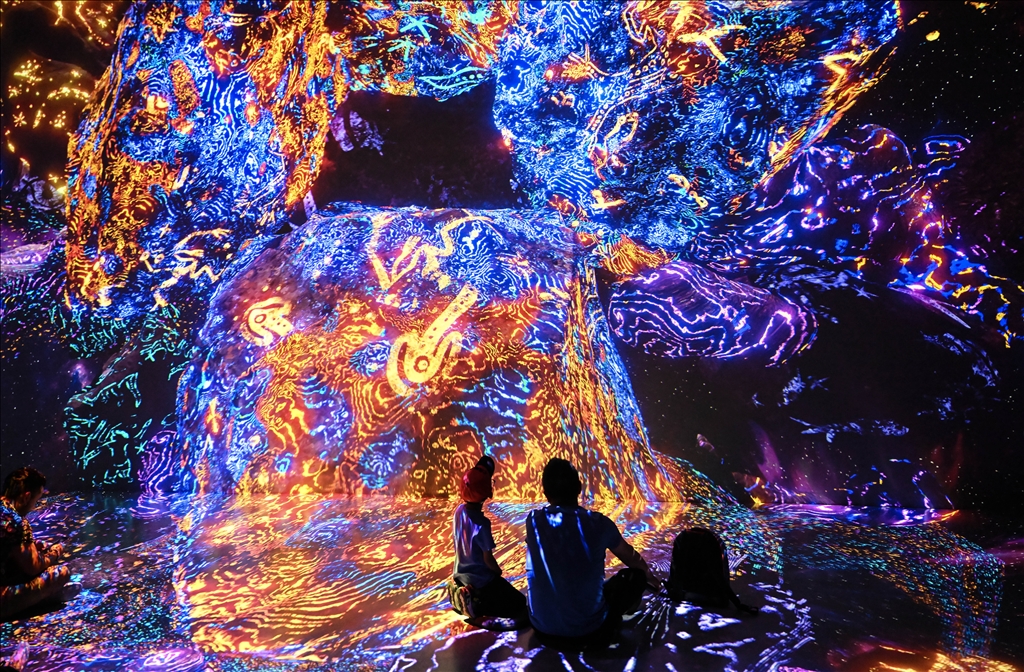 Beyond the Light Exhibition in New York - Anadolu Ajansı