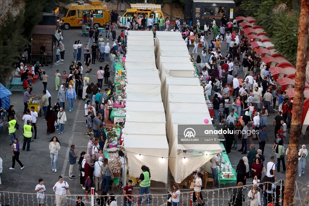 Ramallah'ta "Al Harajah" pazarı - Anadolu Ajansı
