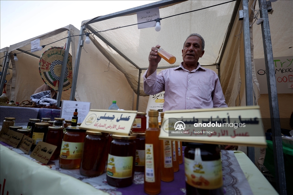 Ramallah'ta "Al Harajah" pazarı - Anadolu Ajansı