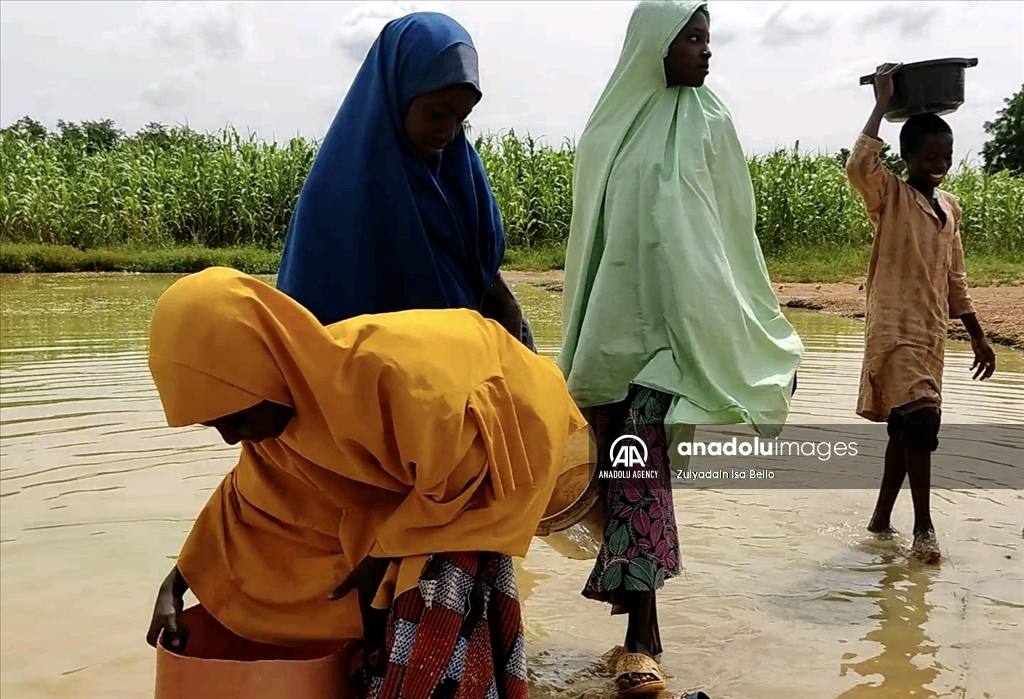 Walking kilometers to access clean water in Nigeria's Kano - Anadolu Ajansı