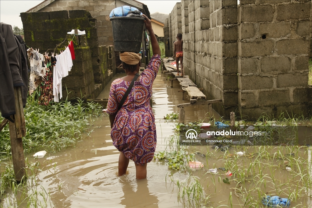 Nijerya'nın Lagos eyaletinde aşırı yağışlar sele neden oldu - Anadolu ...