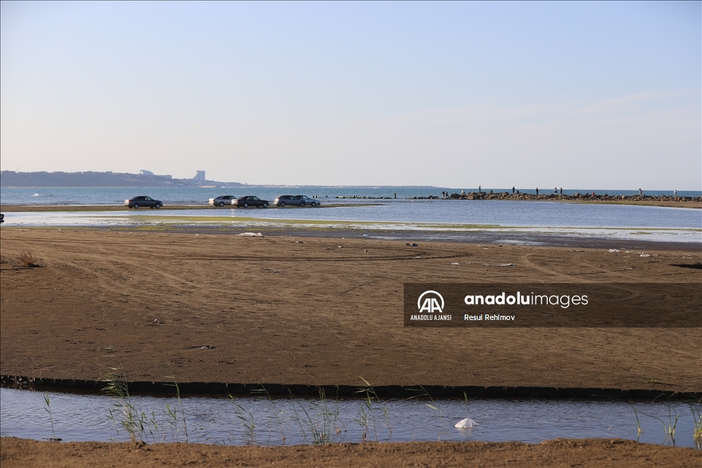 Azerbaycan'da Hazar'ın suyunu çekmesinin deniz taşımacılığını ...