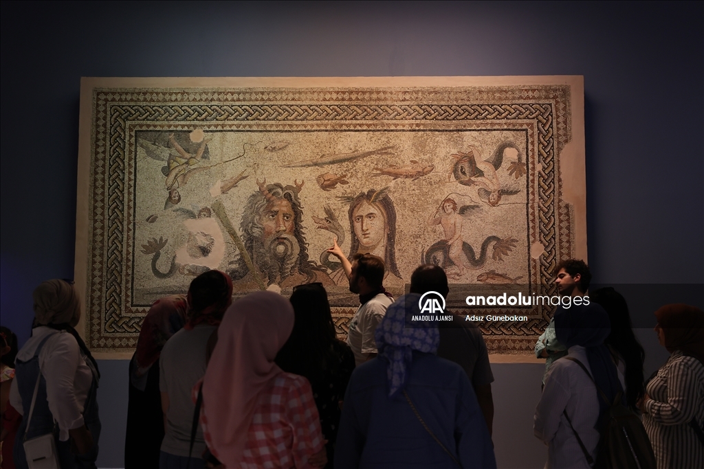 "Çingene Kızı" deprem yaralarını sarıyor - Anadolu Ajansı