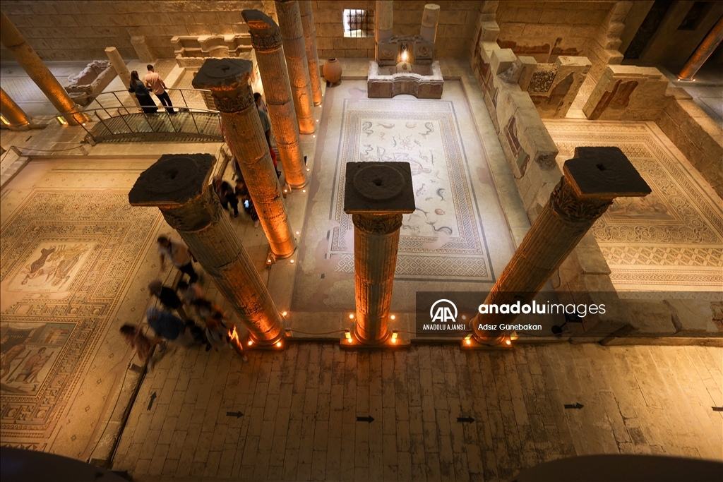 "Çingene Kızı" deprem yaralarını sarıyor - Anadolu Ajansı