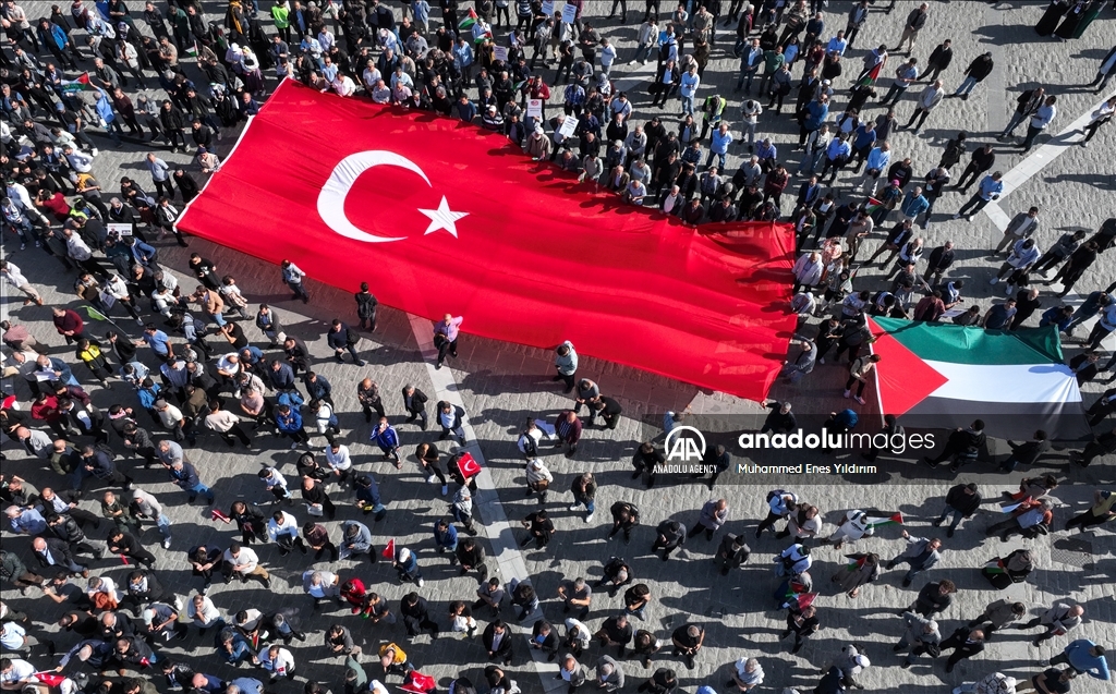 إسطنبول مظاهرة للتنديد بالعدوان الإسرائيلي على غزة Anadolu Ajansı