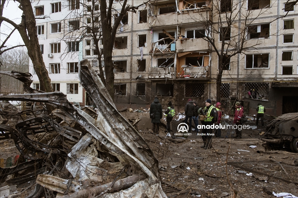Ten ballistic missiles hit Kyiv last night causing damage - Anadolu Ajansı