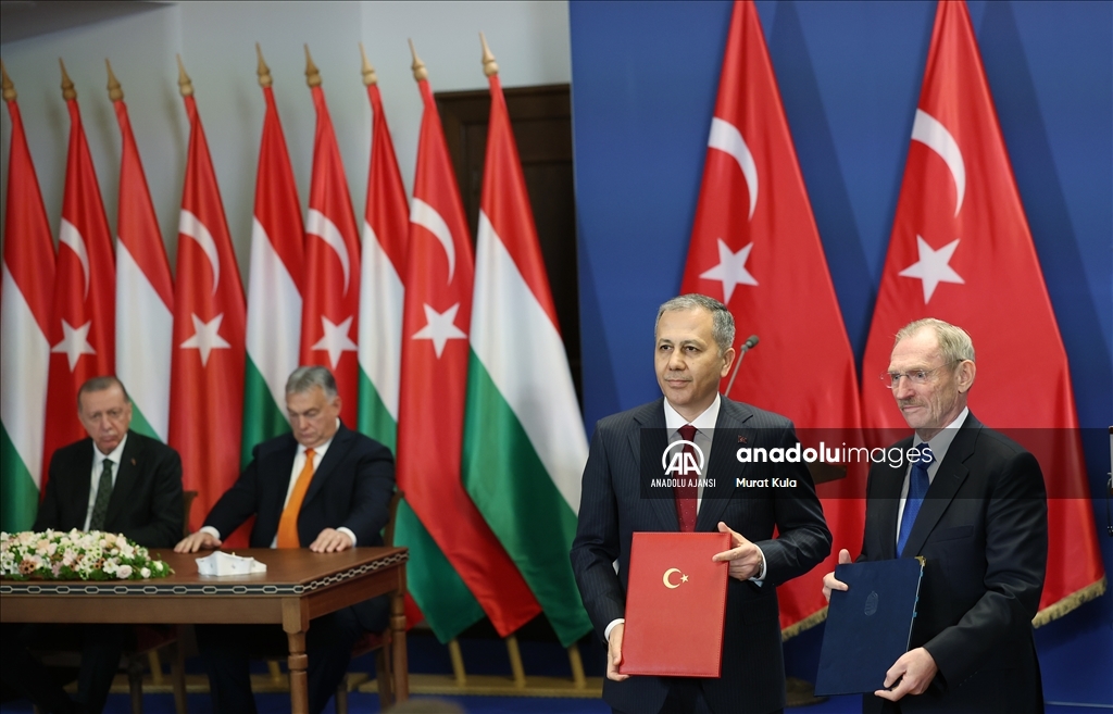 Cumhurbaşkanı Erdoğan, Macaristan'da - Anadolu Ajansı