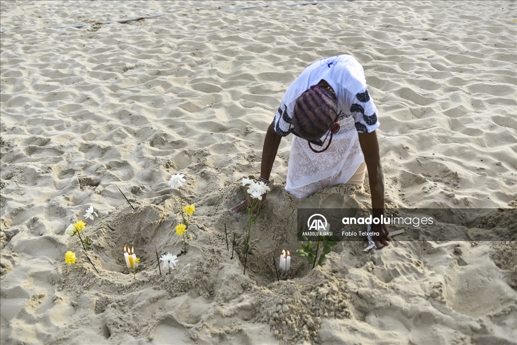 Rio de Janerio'da geleneksel Lemanja Festivali gerçekleşti - Anadolu Ajansı