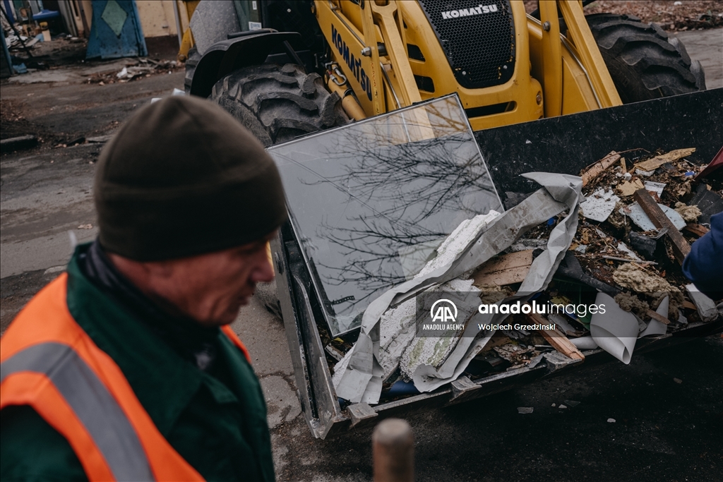 Traces of Russia-Ukraine war in Kherson's Antonivka village - Anadolu ...