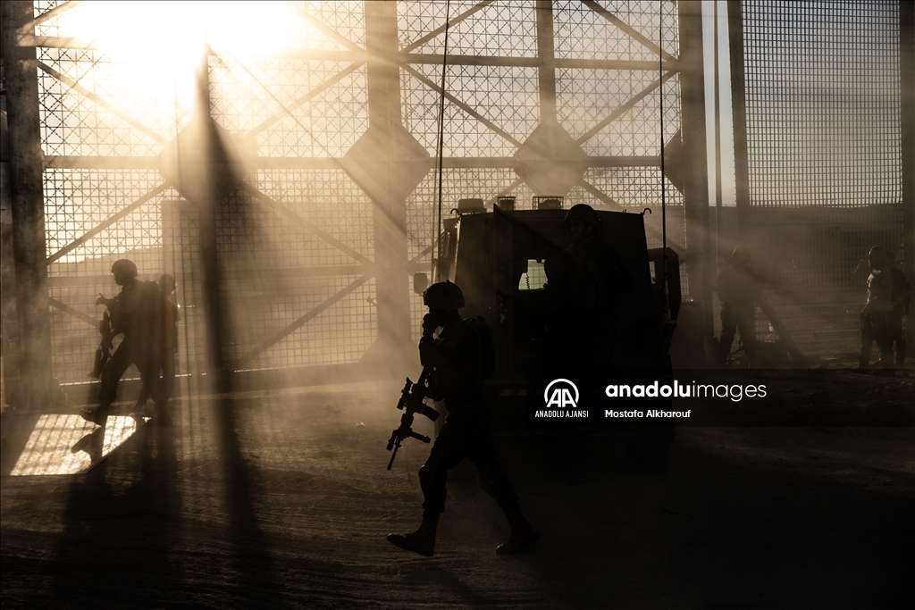 İsrail askerleri Erez Sınır Kapısı'nda konuşlandı - Anadolu Ajansı