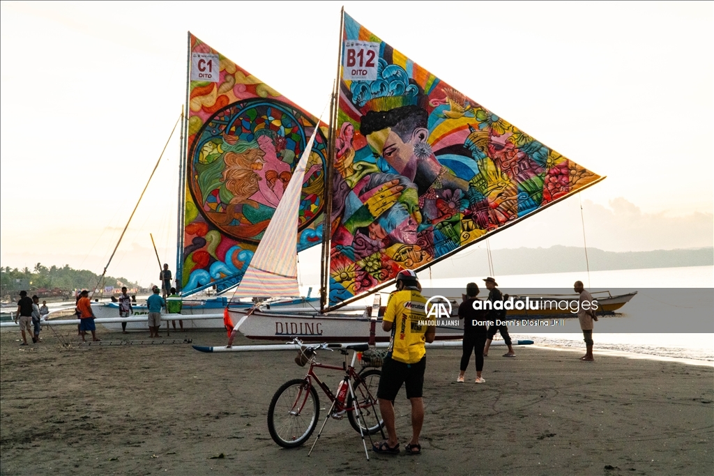 Filipinler'de geleneksel 'Paraw Regatta Festivali' - Anadolu Ajansı