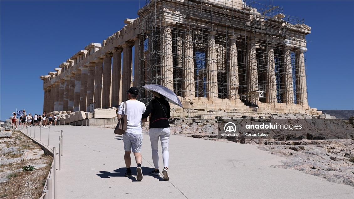 Hot weather in Athens - Anadolu Ajansı