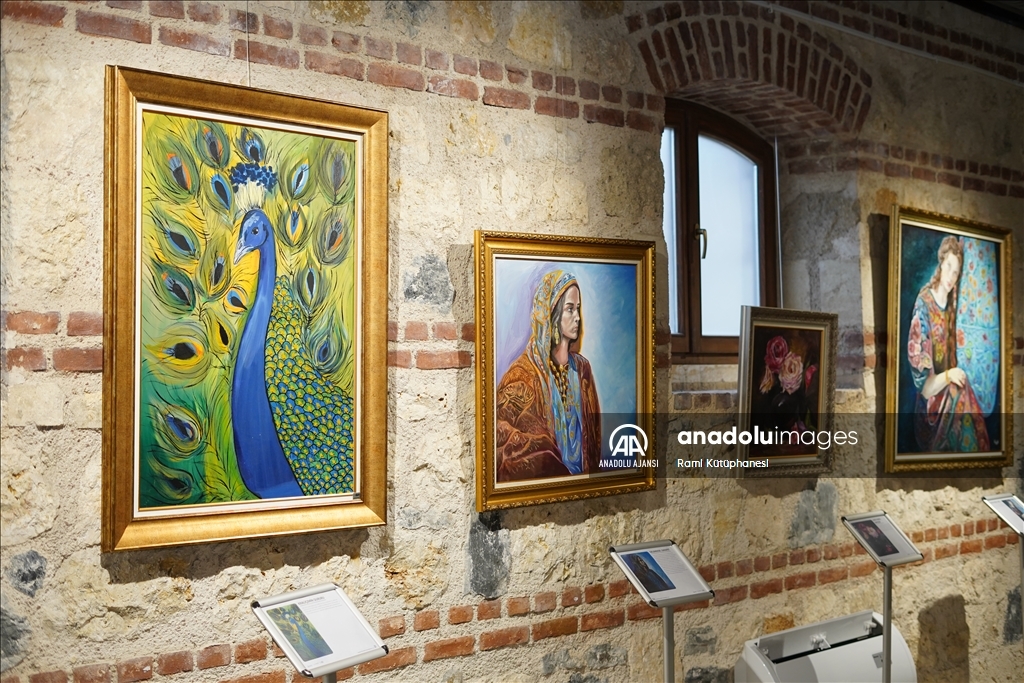 "Desenlerin Tarihi: Motiflerin Evrensel Hikayesi" sergisi ...