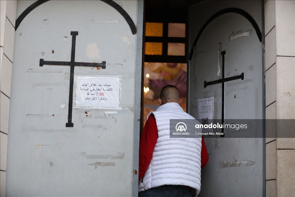 Christmas mass in Gaza under Israeli attacks - Anadolu Ajansı