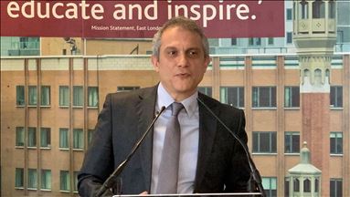 Turkey's Ambassador to London Umit Yalcin at East London Mosque and ...