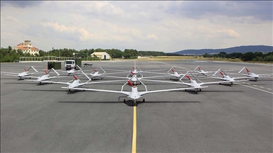 Turkish armed Bayraktar TB2 UAV surpasses 300,000-hour-flight - Anadolu ...