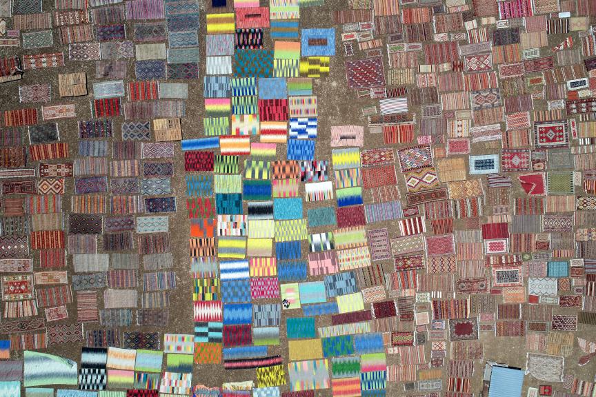 Antalya'daki halı tarlalarının görsel şöleni