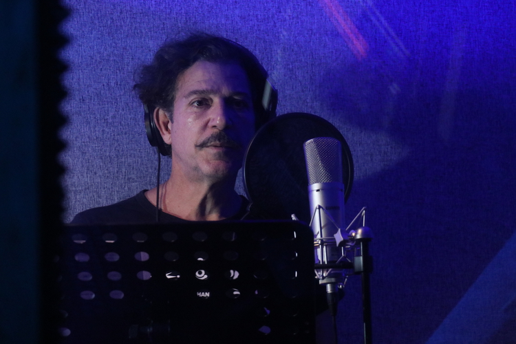 Toprak Sergen: Seslendirme sektörü merdiven altı üretime dönmemeli