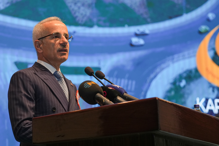 Bakan Uraloğlu: Kalkınma Yolu Projesi ve Zengezur Koridoru kapsamında ...