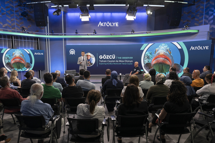 Belgesel yapımcısı Tahsin Ceylan AAtölye'de deneyimlerini anlattı